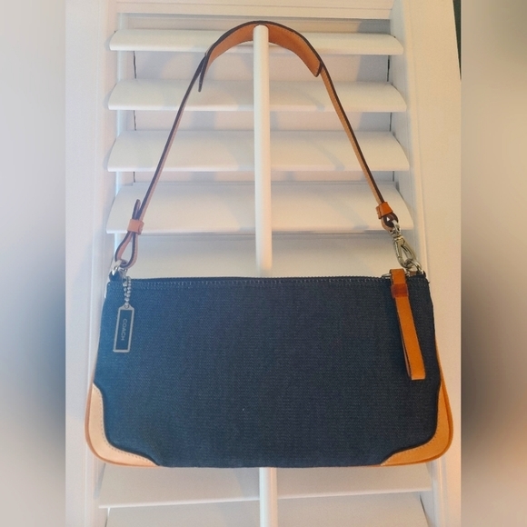 Coach | Bags | Nwot Coach The Swinger Authentic Bag | Poshmark
